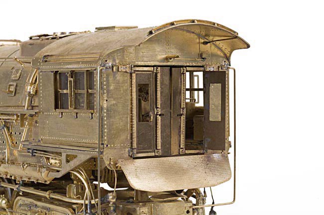 UP Challenger Sample 1 Photo 02