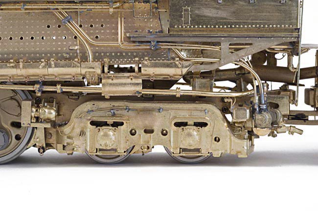 UP Challenger Sample 1 Photo 02