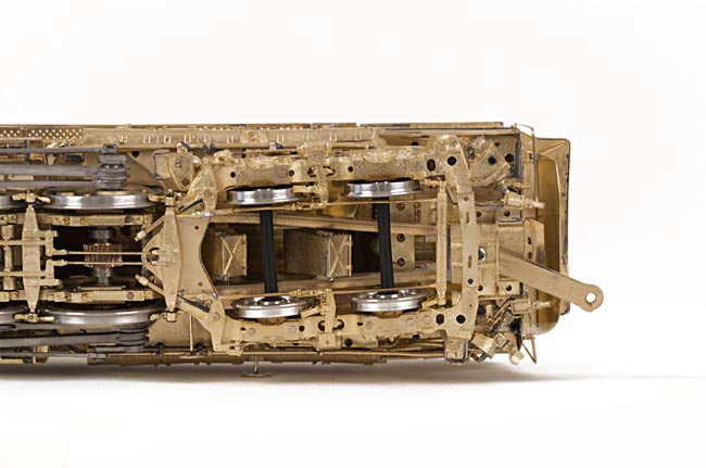 UP Challenger Sample 1 Photo 02